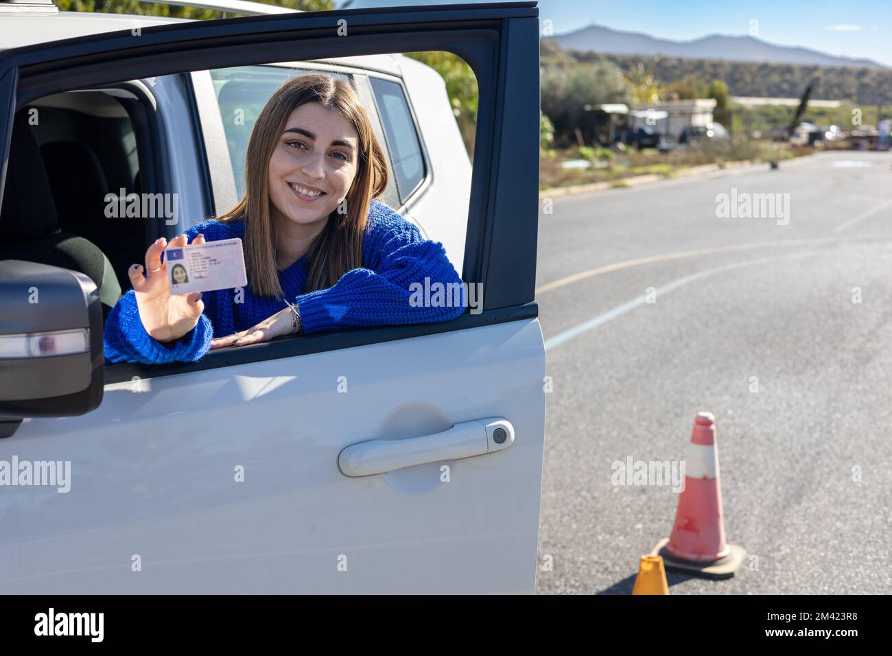 Woman drivers license hi-res stock photography and images - Alamy