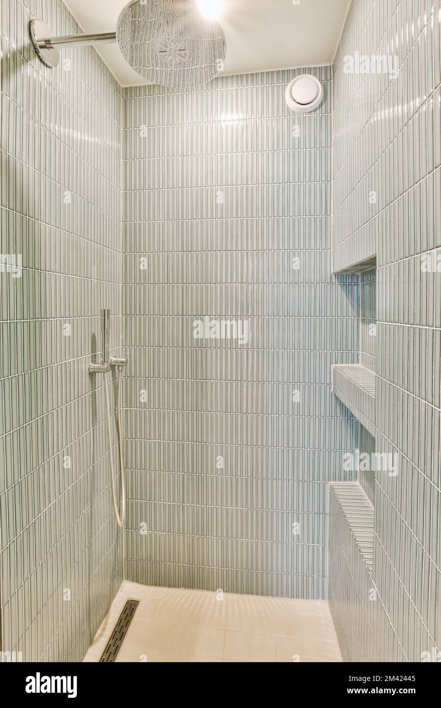 Blue floor tiles overhead hi-res stock photography and images - Alamy