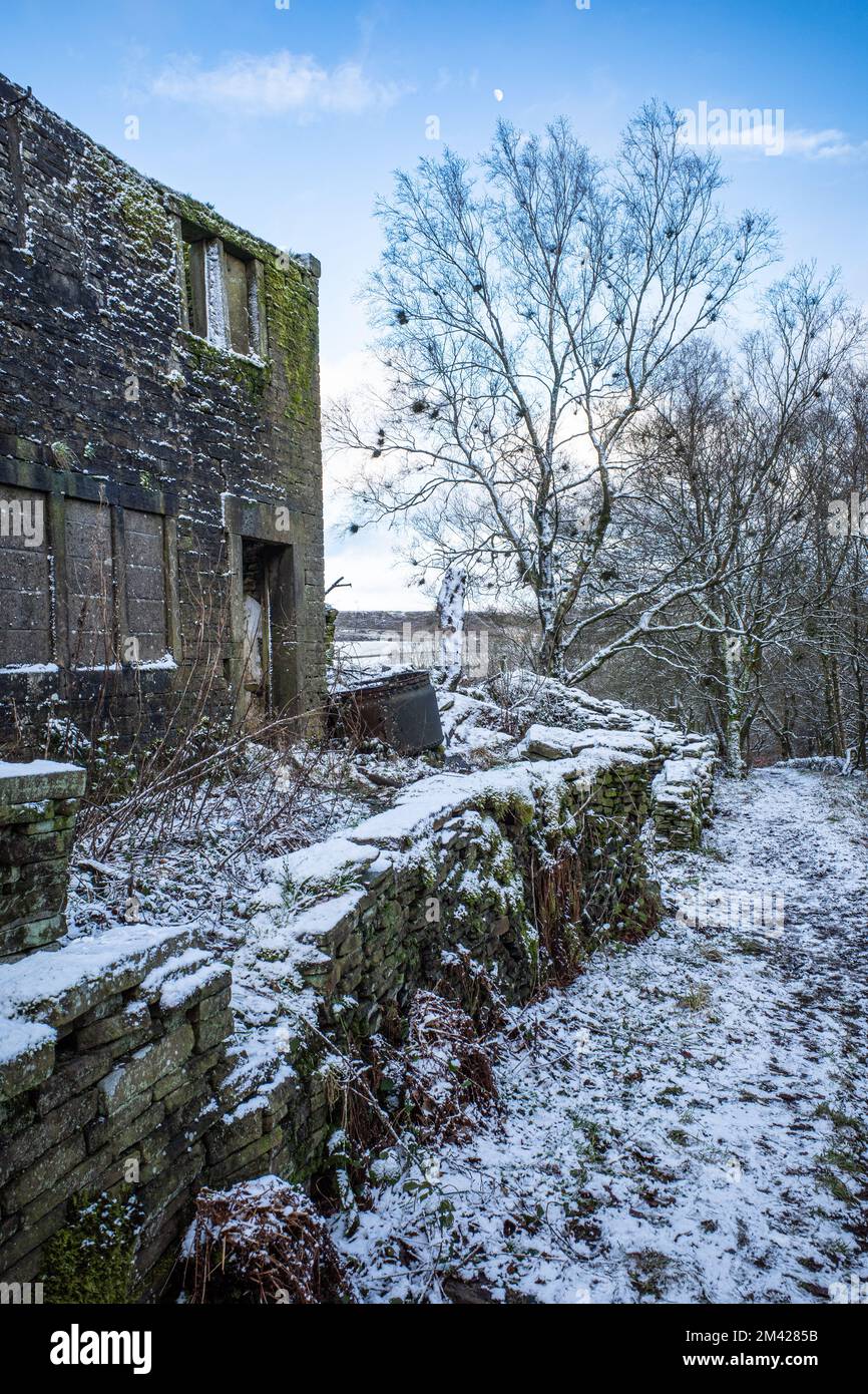 Hade edge hi-res stock photography and images - Alamy