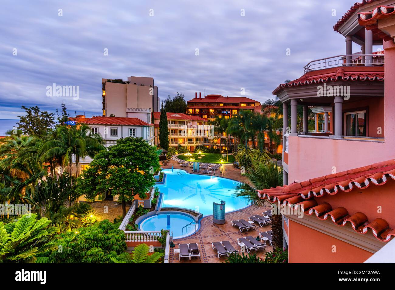Hotel and swimming pool at Madeira Stock Photo - Alamy