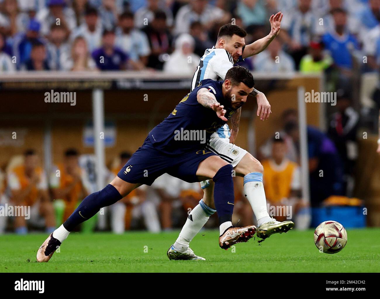 Lionel messi december 2022 france hi-res stock photography and images ...