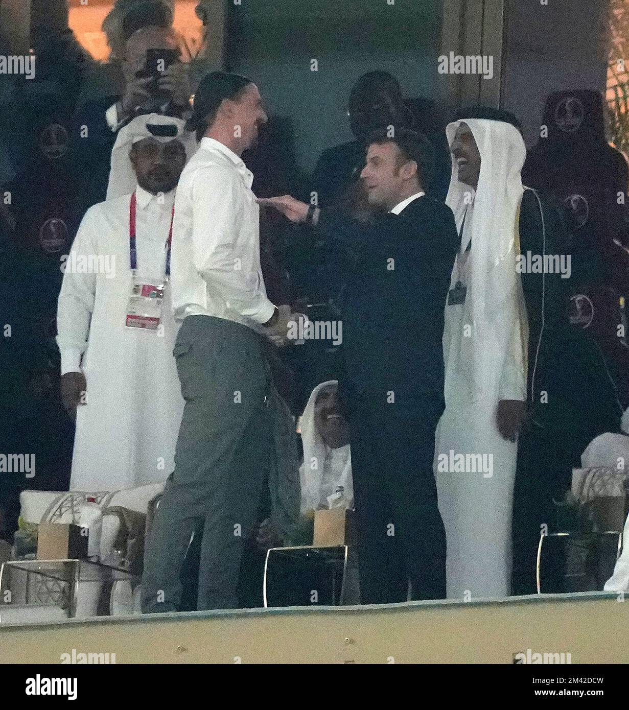 Zlatan ibrahimovic qatar -Fotos und -Bildmaterial in hoher Auflösung ...