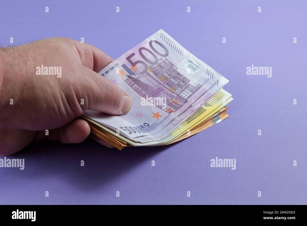 Purple banknotes hi-res stock photography and images - Alamy