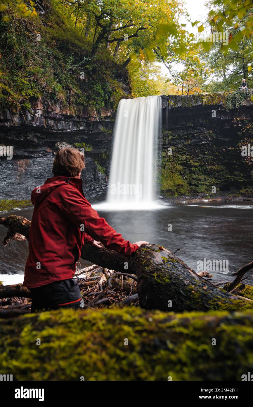Flowing water south wales hi-res stock photography and images - Alamy