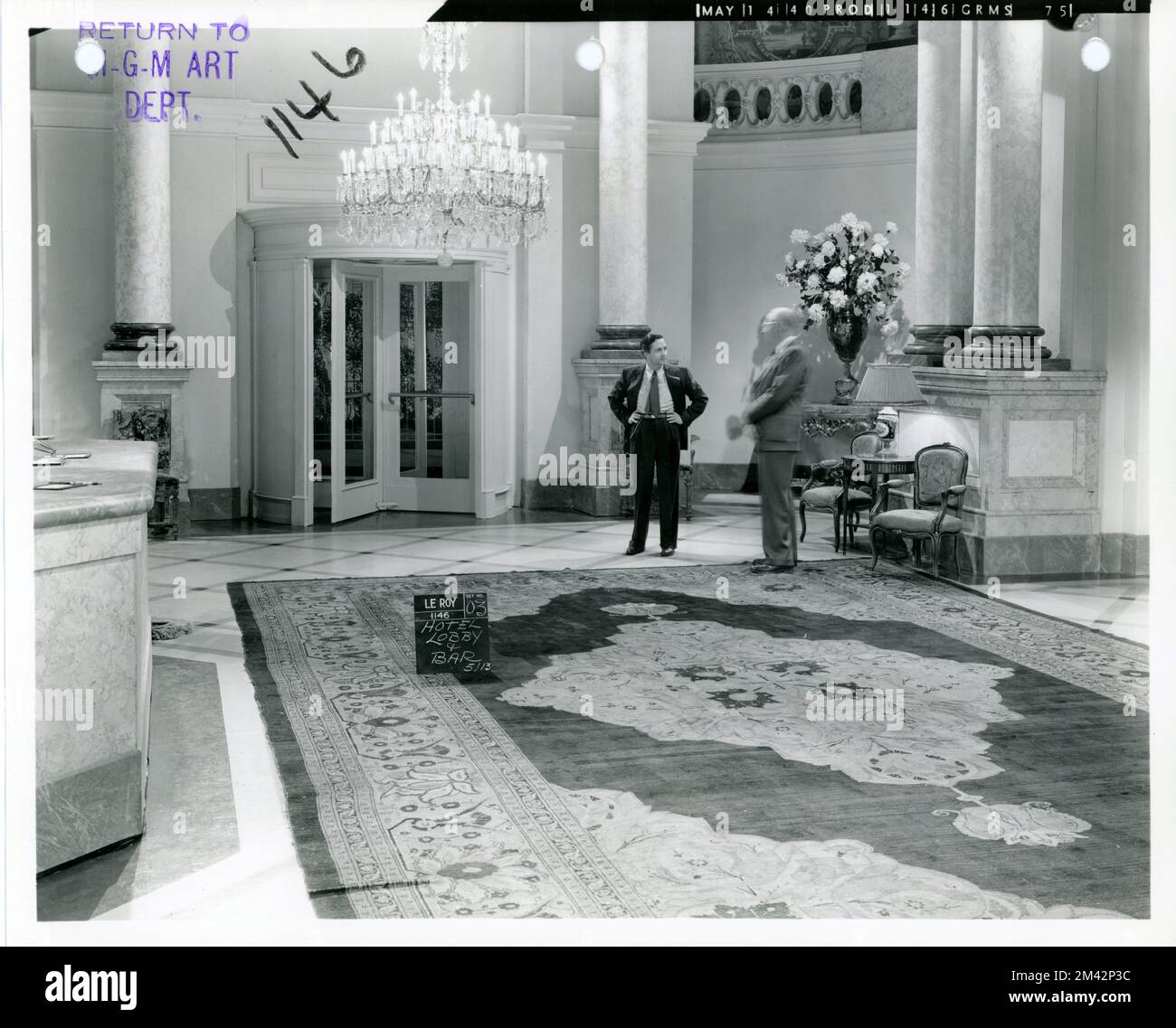 1940s hotel lobby hi-res stock photography and images - Alamy