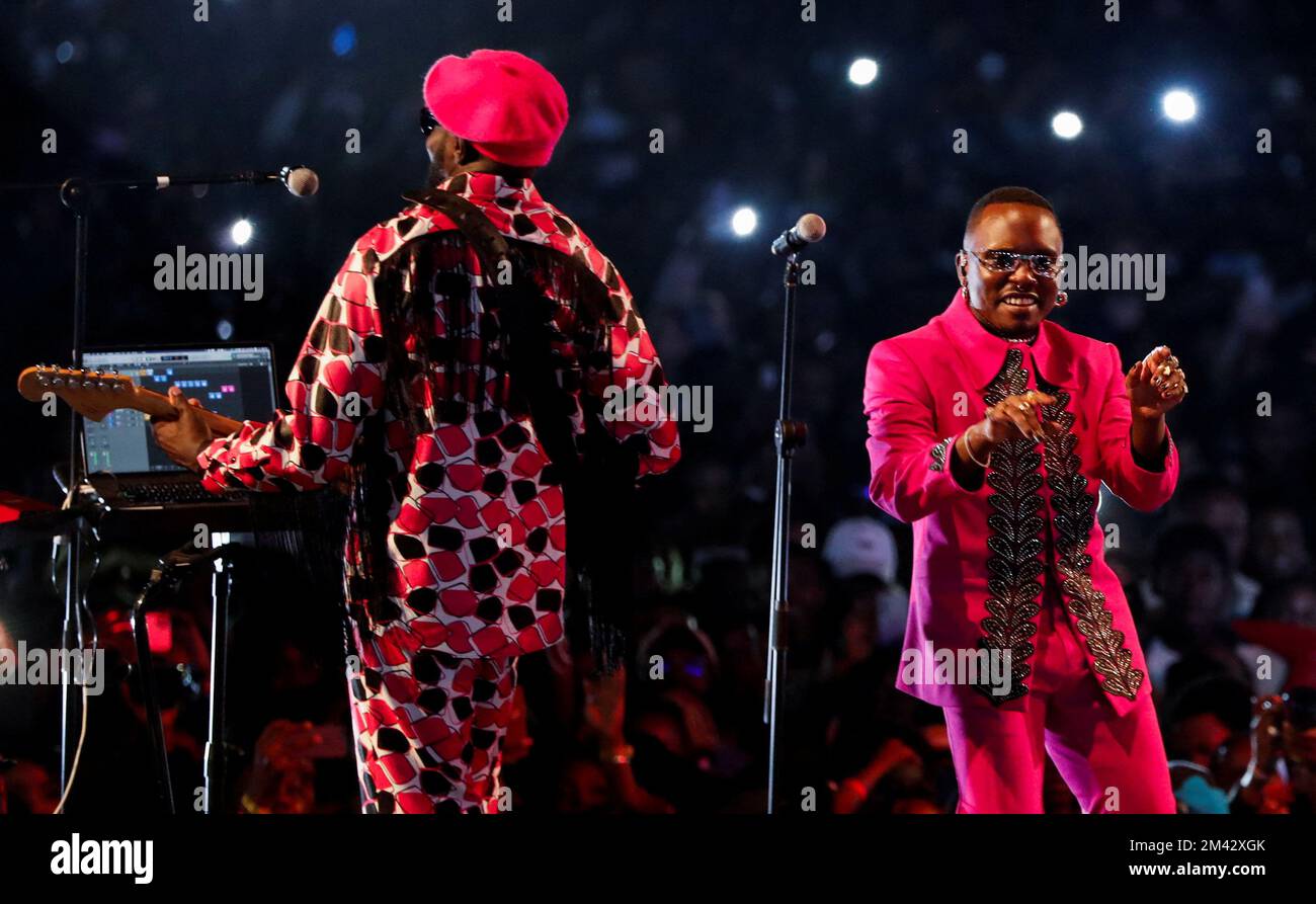 Sauti sol hi-res stock photography and images - Alamy