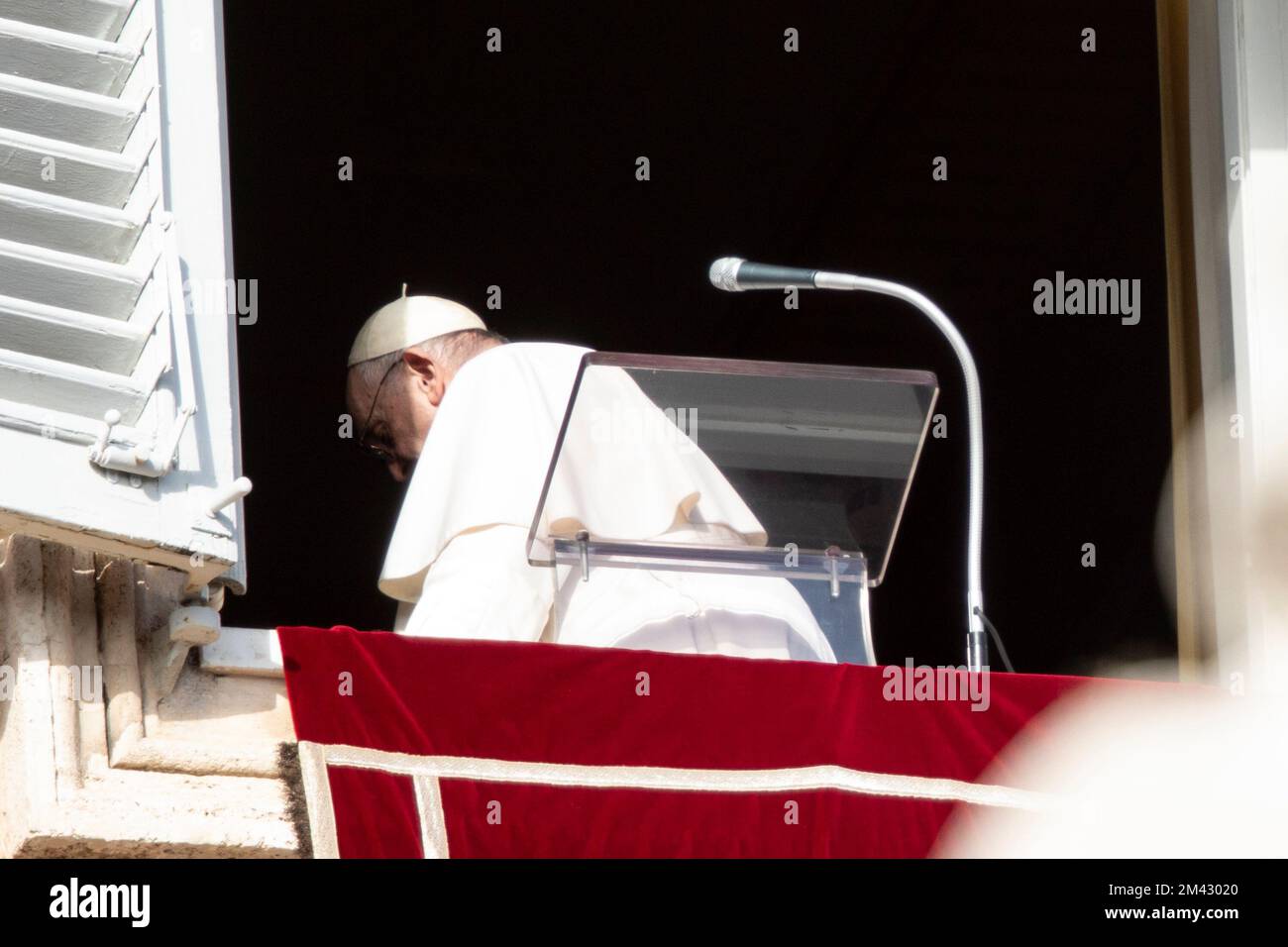 Vatican City, Vatican. 18th Dec, 2022. Pope Francis leaves the window ...