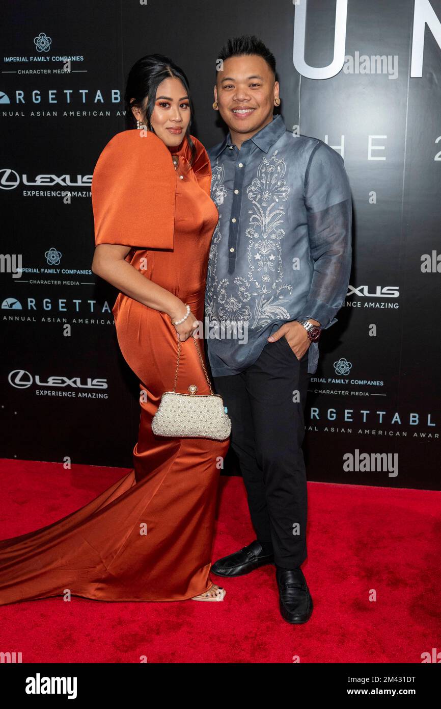 Beverly Hills, CA December 17 2022 Alyssa Navarro, Aj Rafael attend ...