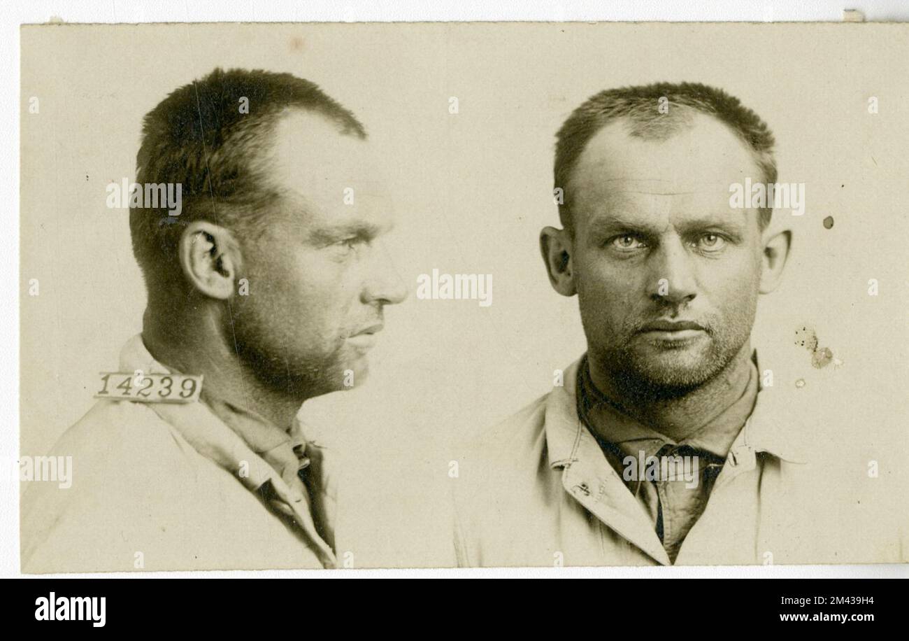 Photograph of Frank Thomas. Bureau of Prisons, Inmate case files Stock ...