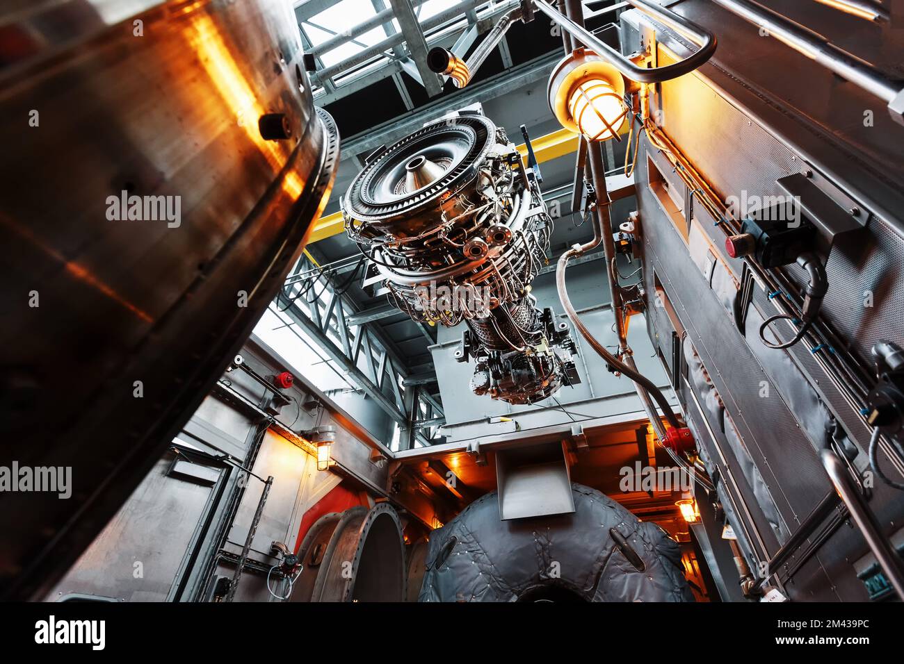 Installation of a gas turbine engine to generate electricity after ...