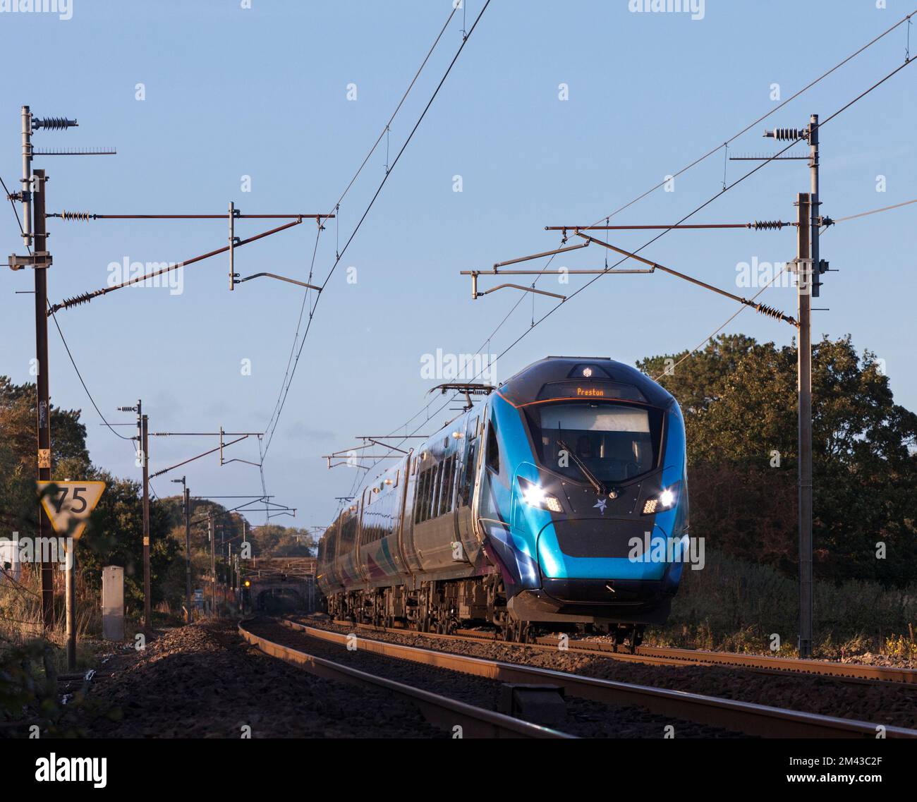 First Transpennine Express CAF class 397 electric train 3ee in ...