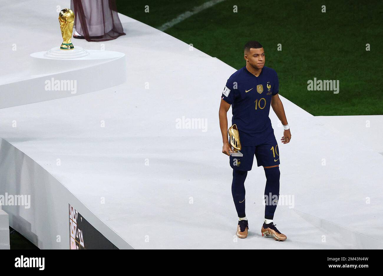 Mbappe holding world cup hi-res stock photography and images - Alamy