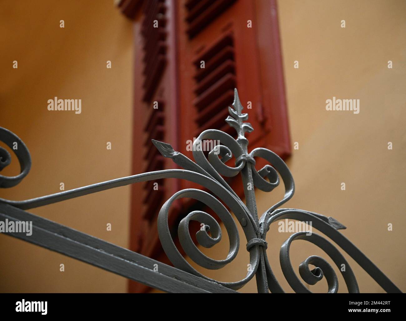 Traditional handcrafted wrought iron entrance gate railing top in ...