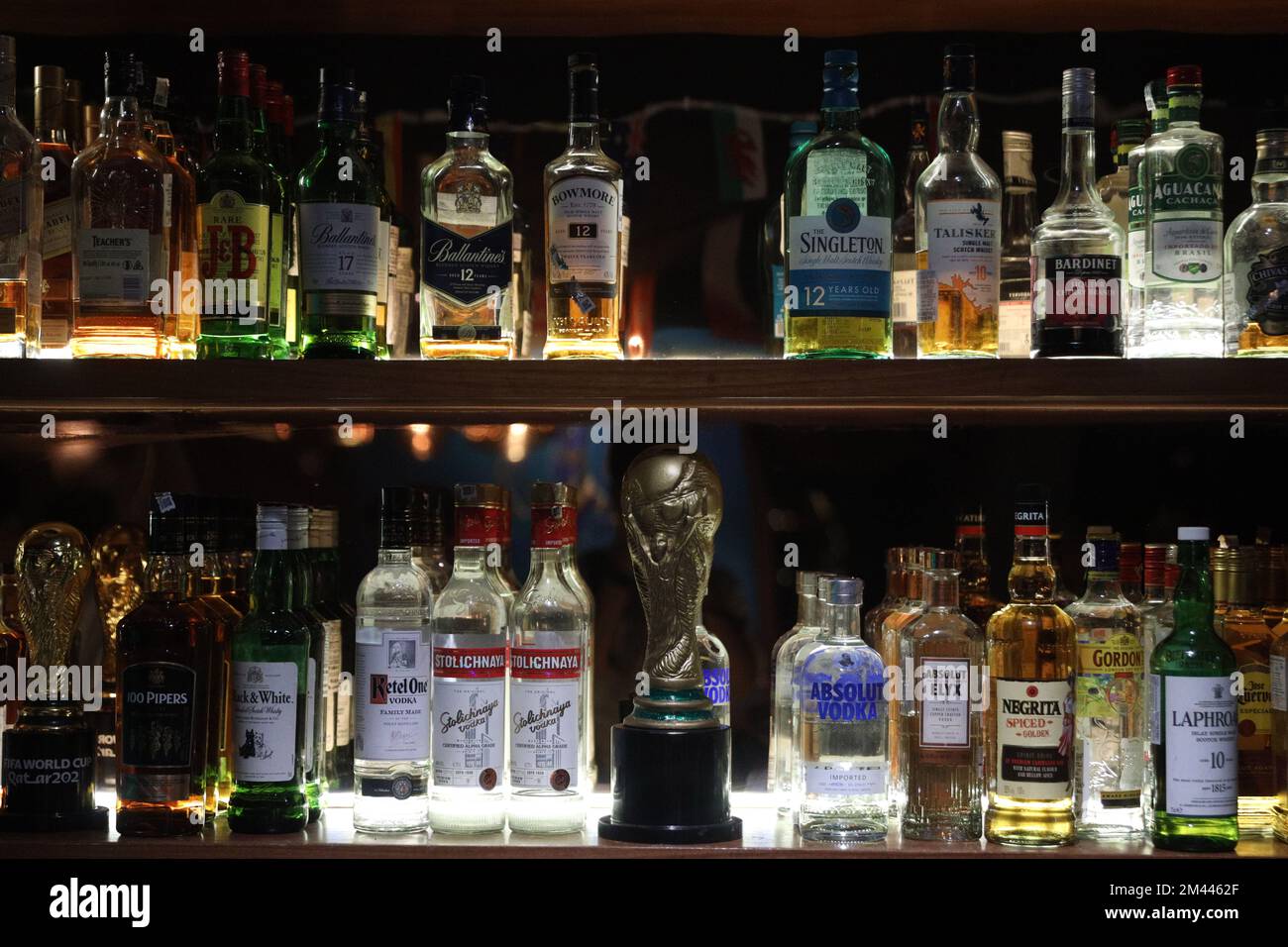 Chennai, Tamil Nadu, India. 18th Dec, 2022. A restro bar was decorated ...