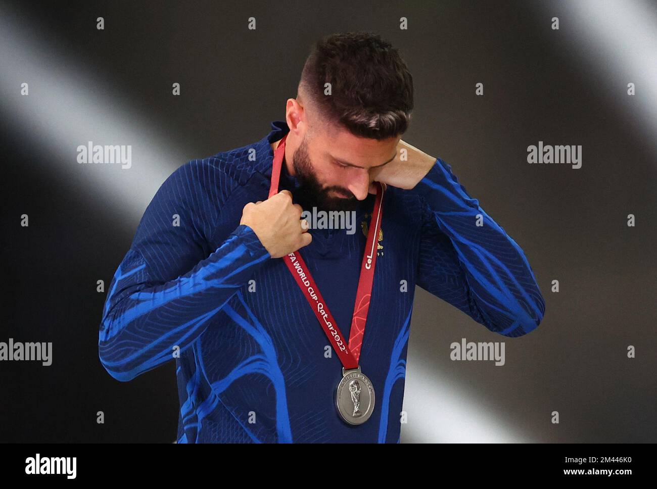 Giroud world cup trophy hi-res stock photography and images - Alamy
