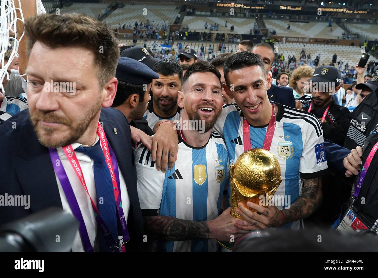 Argentina trophy di maria hi-res stock photography and images - Alamy