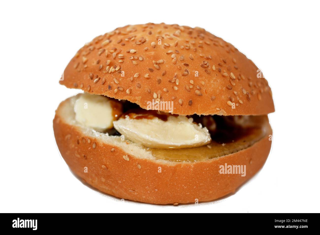 Egyptian recipe of Sakalans bun with sesame stuffed with fresh milk ...