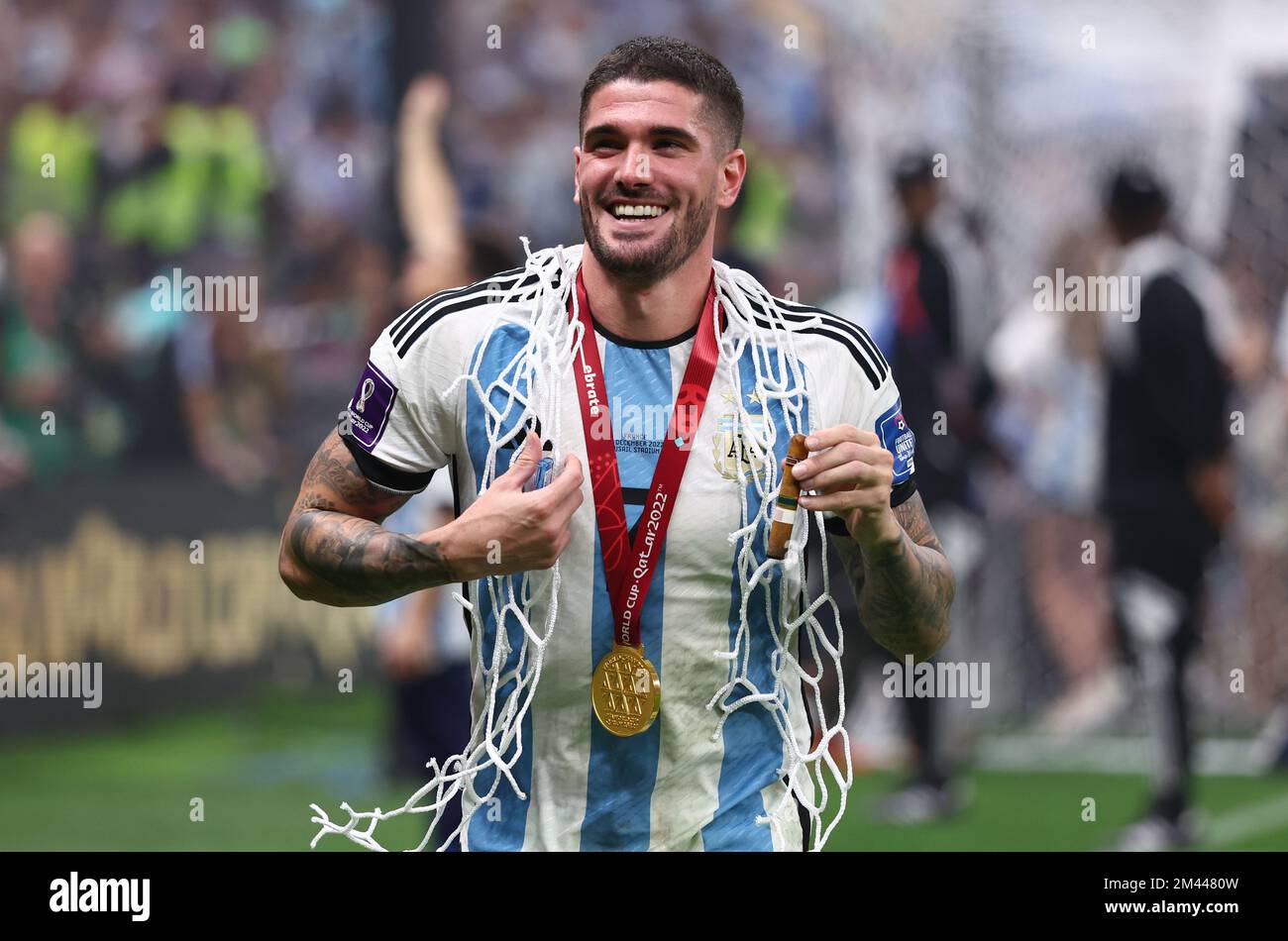 Doha, Qatar, 18th December 2022. Rodrigo De Paul of Argentina clips a ...