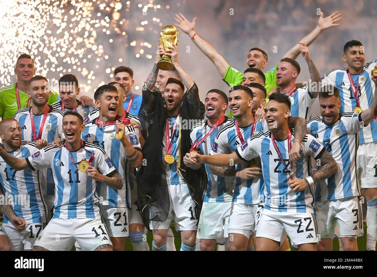 Award ceremony, Lionel MESSI (ARG) with cup, cup, trophy, team photo ...