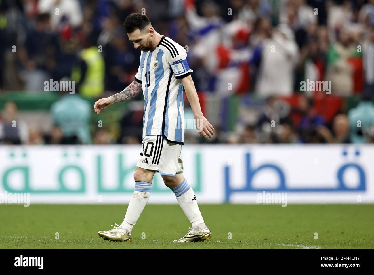 AL DAAYEN - Lionel Messi of Argentina disappointed after the 2-2 during ...