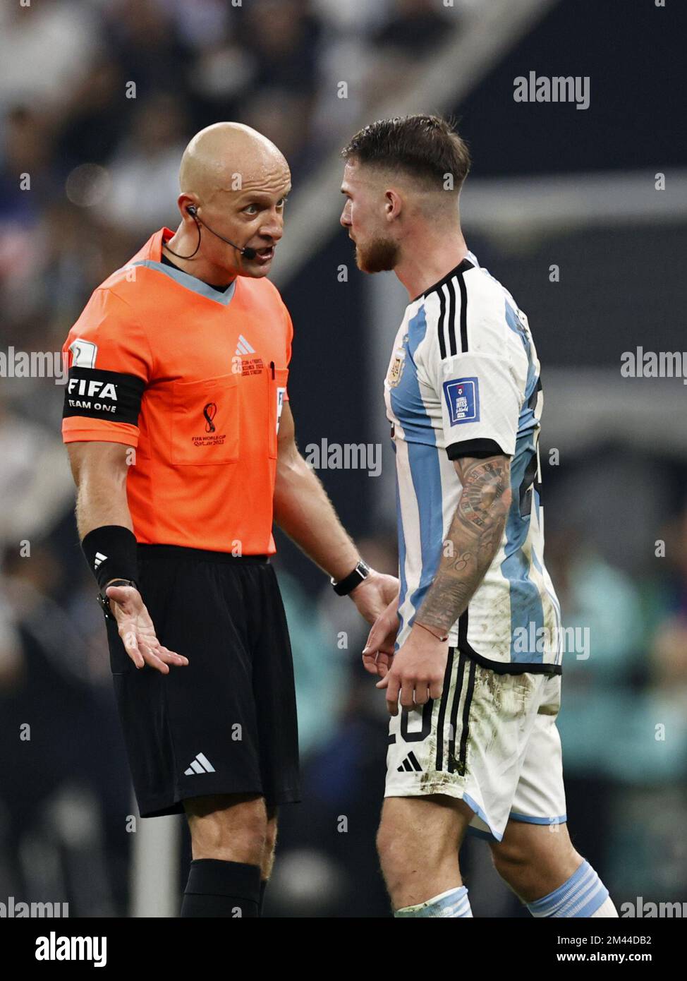 AL DAAYEN - (lr) referee Szymon Marciniak, Alexis Mac Allister of ...