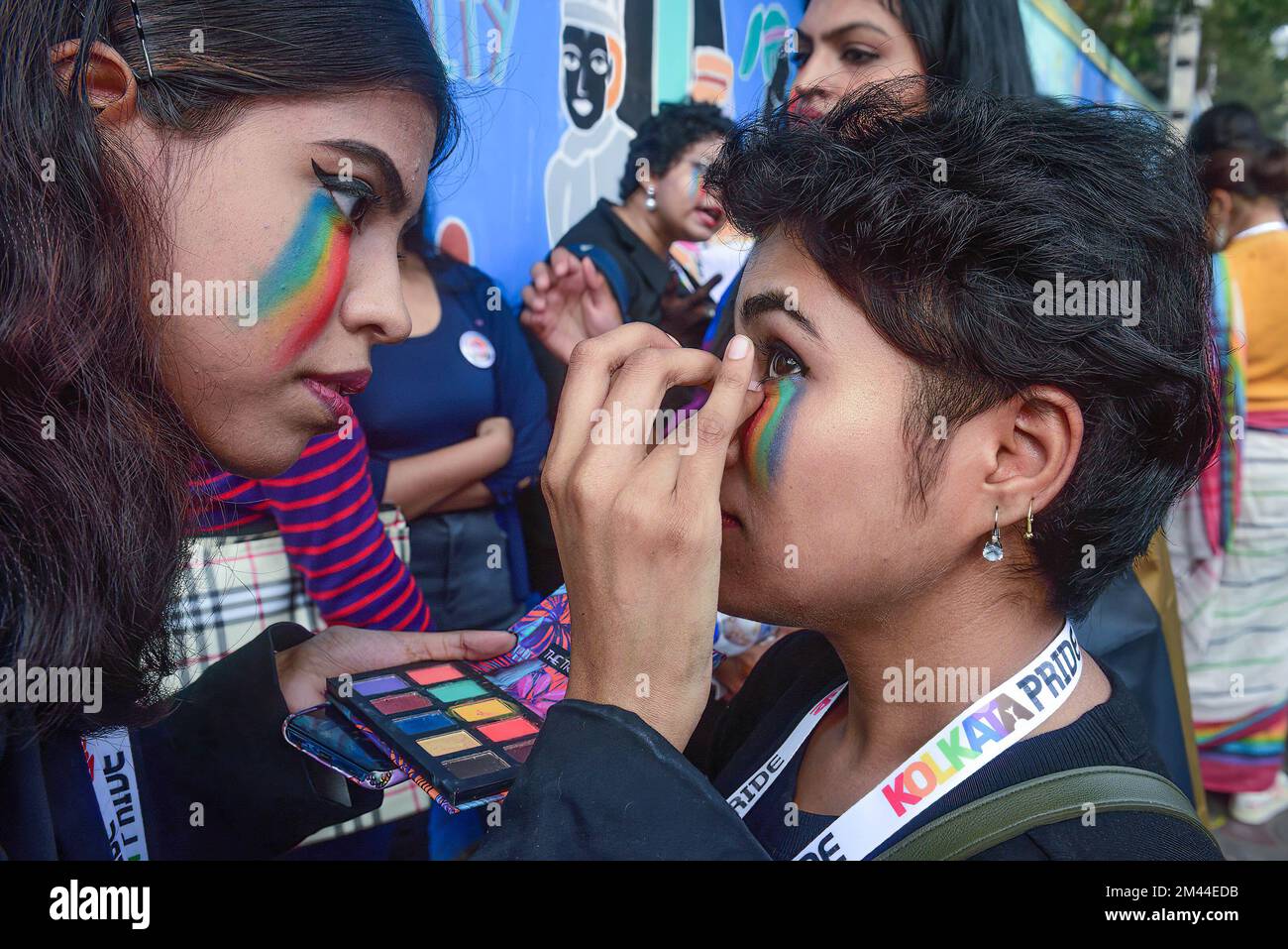 Kolkata, India. 18th Dec, 2022. Participants seen getting ready for the ...