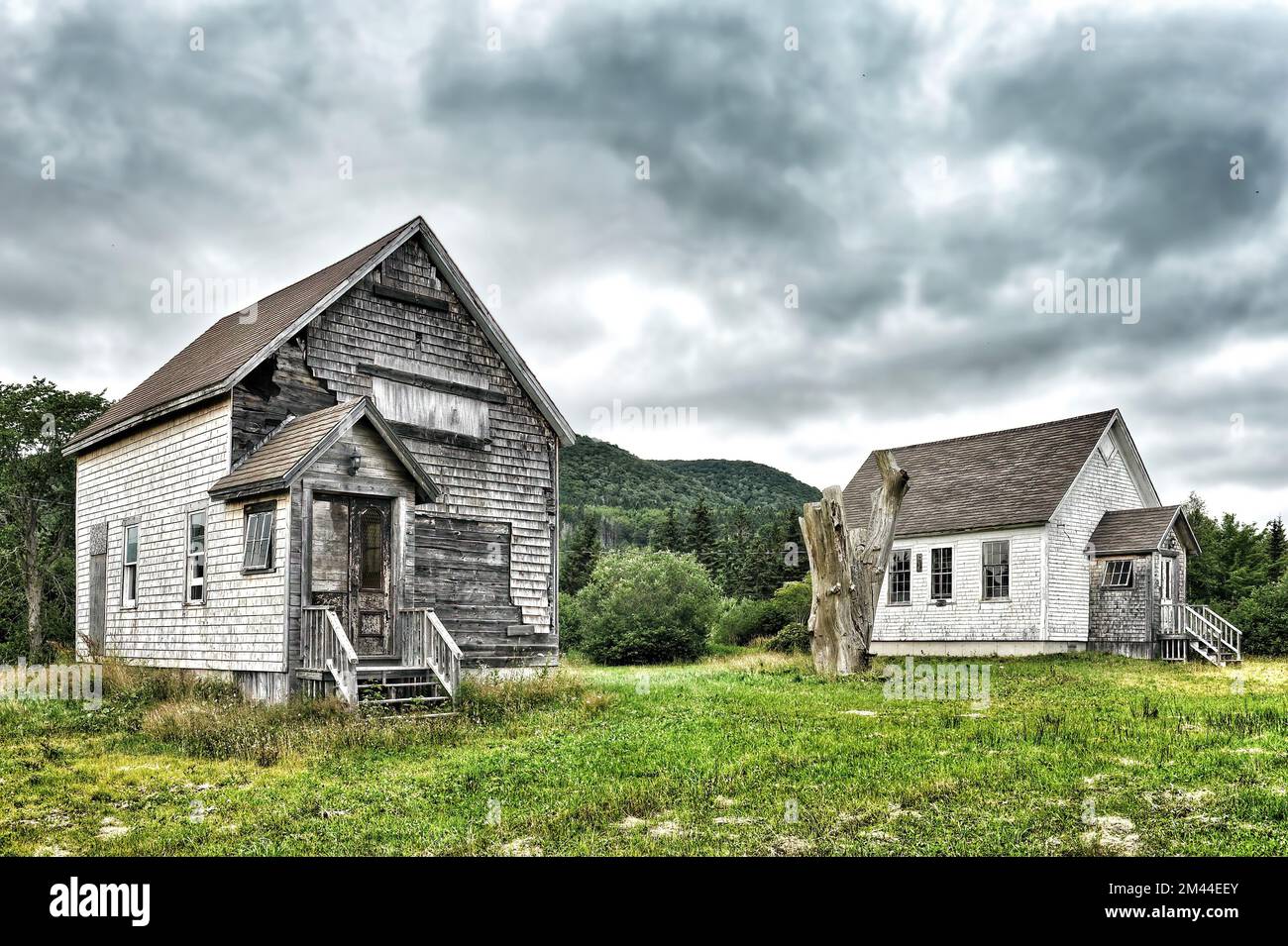 Old decrepit abandoned buildings in the country with dramatic sky Stock ...