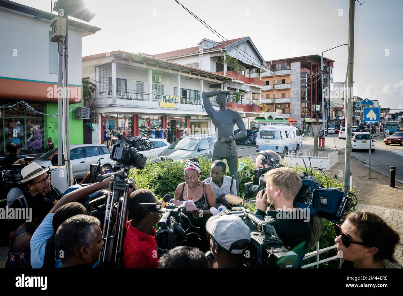 Dure architektur -Fotos und -Bildmaterial in hoher Auflösung – Alamy