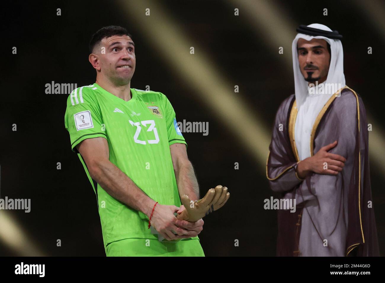 Lusail, Qatar. 18th Dec, 2022. Emiliano Martinez, goalkeeper of ...