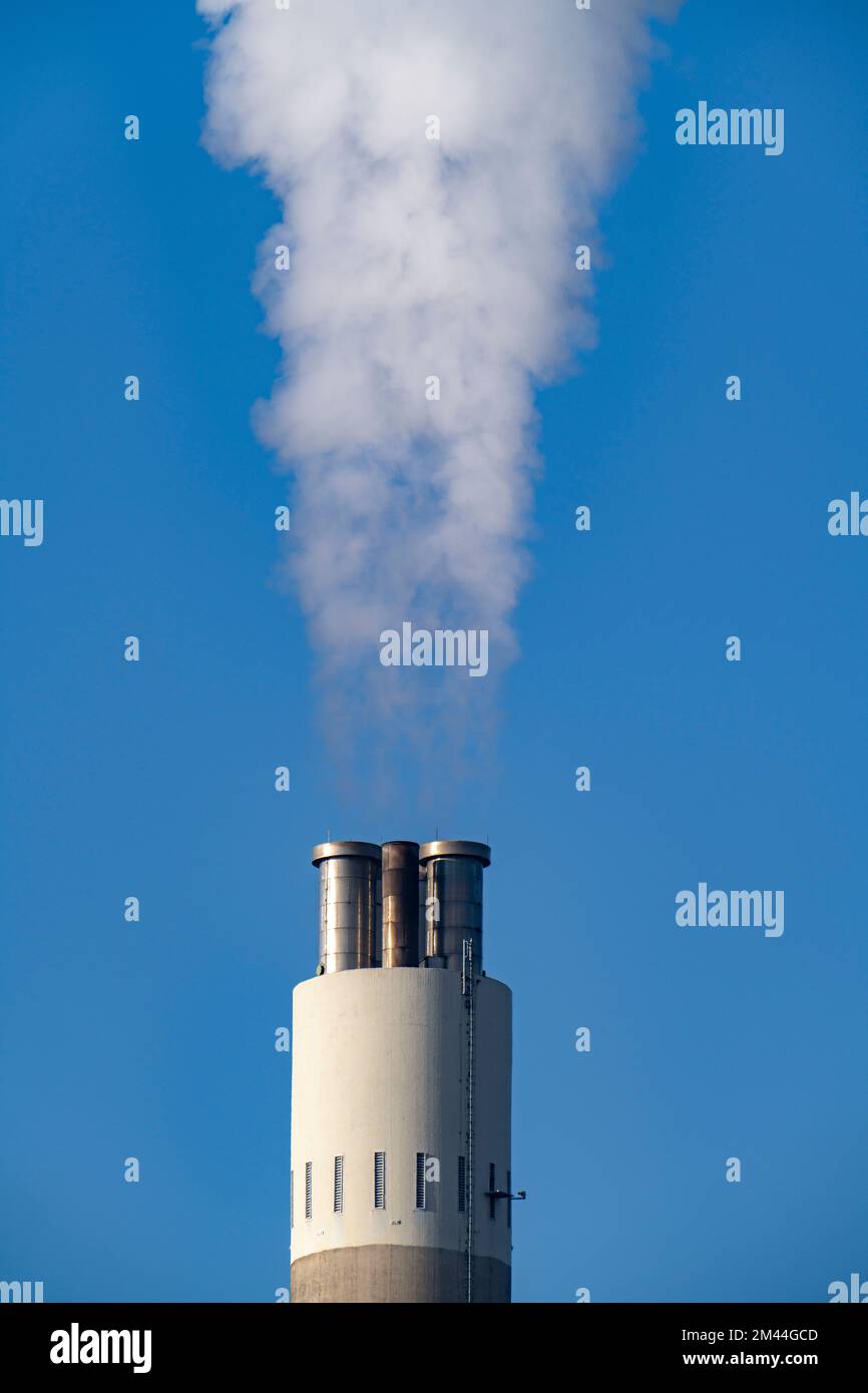 Chimney of the waste-to-energy plant RZR Herten, waste incineration ...