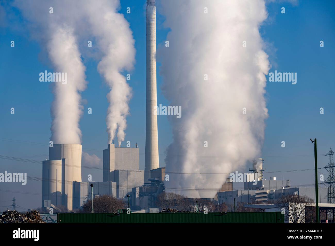 The STEAG combined heat and power plant in Herne-Baukau, hard coal ...