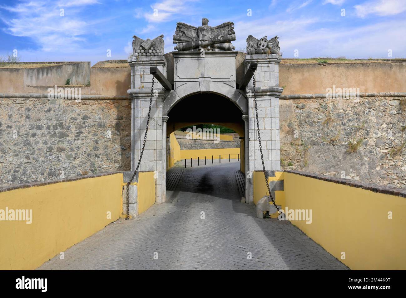 Olivenca gate hi-res stock photography and images - Alamy