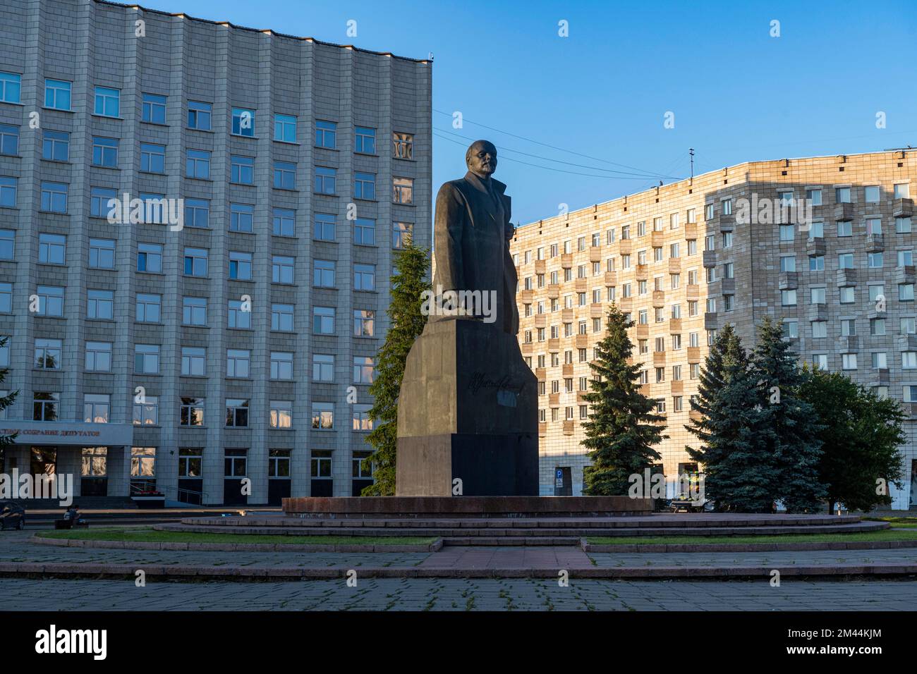 Lenin in russia hi-res stock photography and images - Alamy