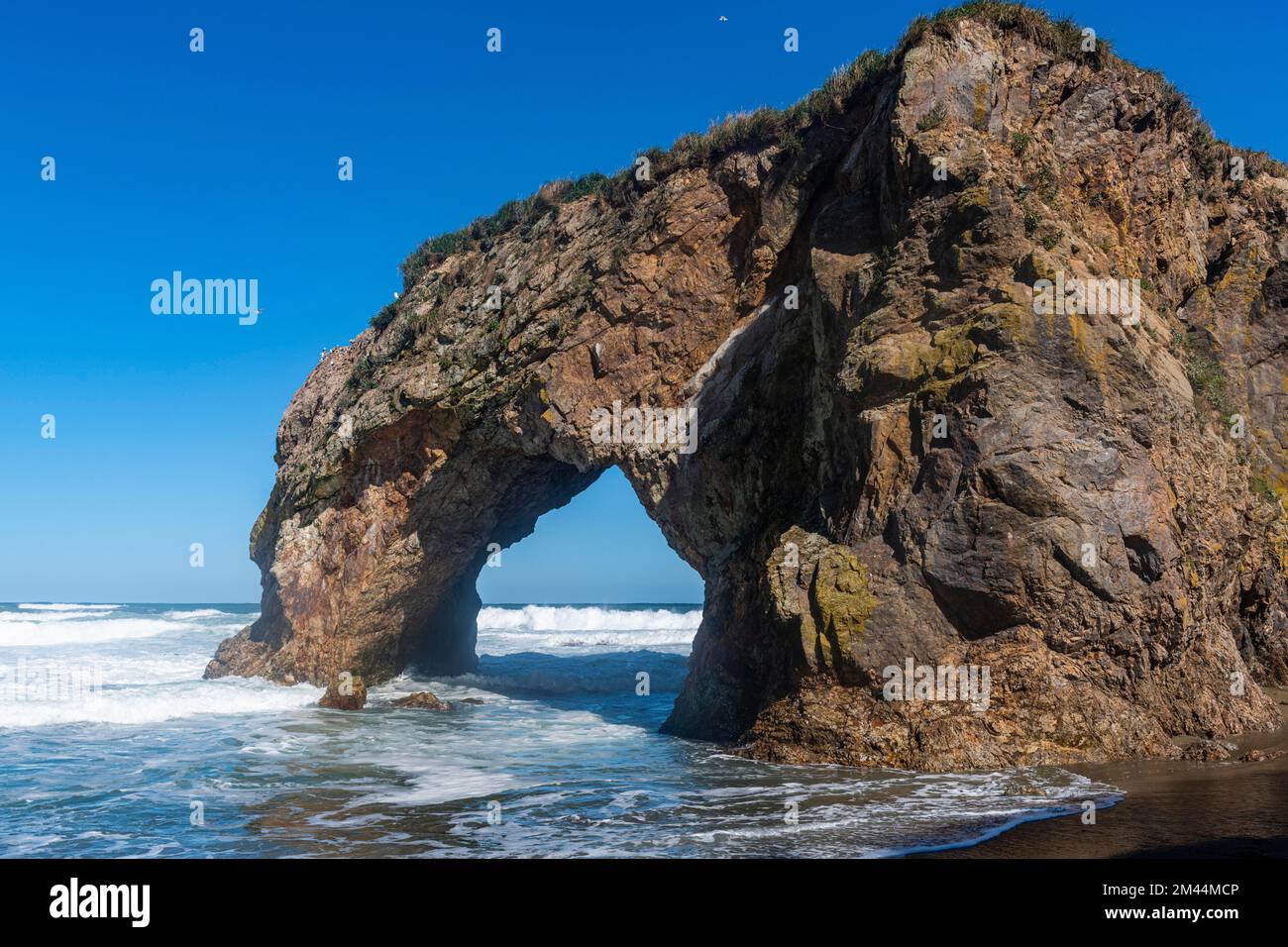Rock arch, Cape giant, Sakhalin, Russia Stock Photo - Alamy