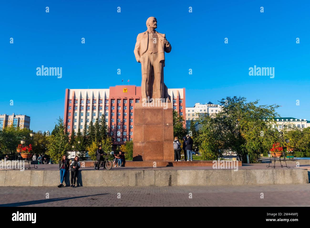 Lenin statue on Lenin square, Chita, Zabaykalsky Krai, Russia Stock ...