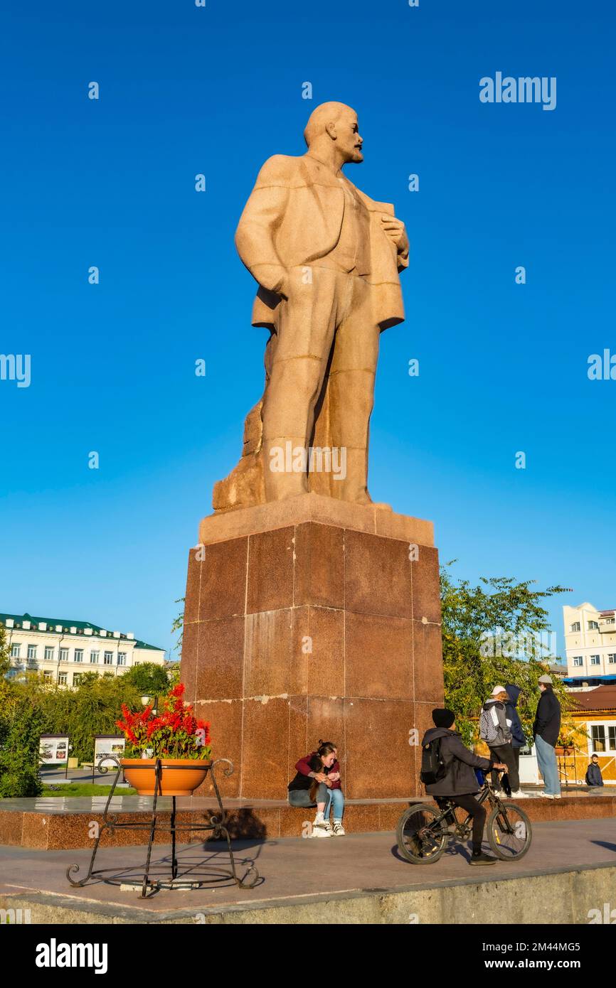 Lenin square chita hi-res stock photography and images - Alamy