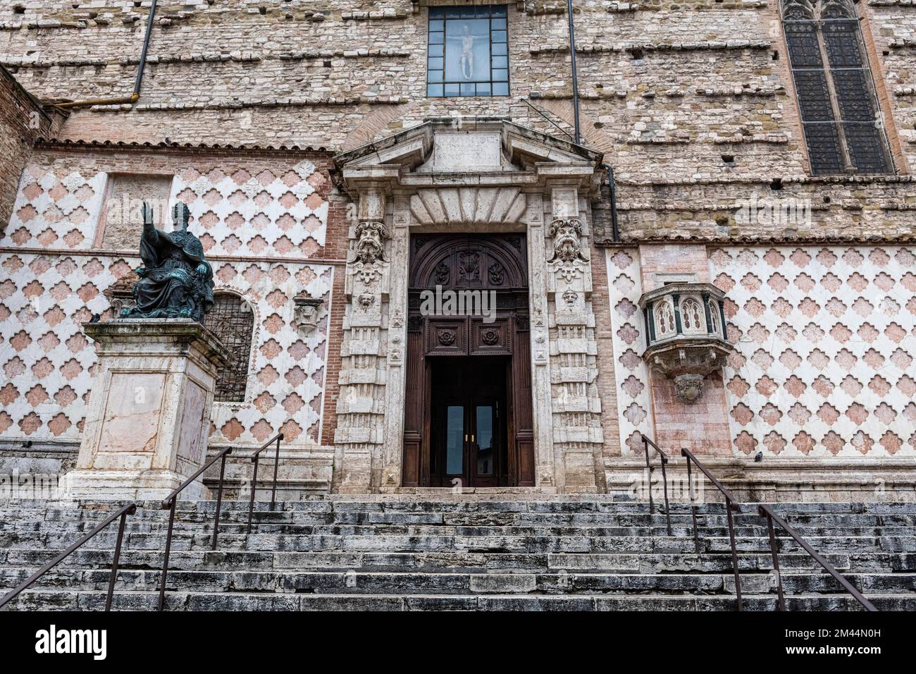 Perugia cathedral, historic center of Perugia, Italy Stock Photo - Alamy