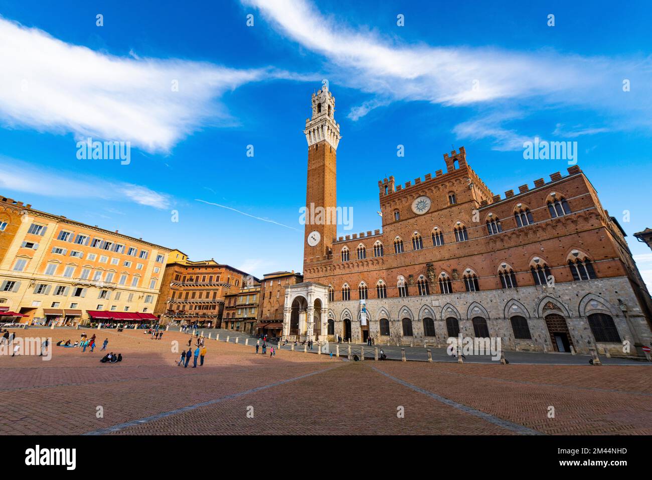 Piazza del Campo, main square in the Unesco world heritage site Siena ...