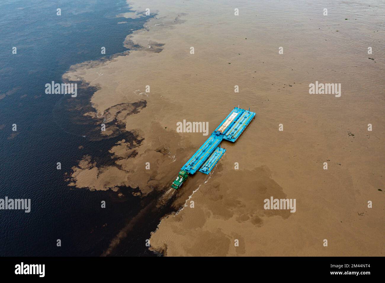 Confluence of the Rio Negro and the Amazon, Manaus, Amazonas state ...