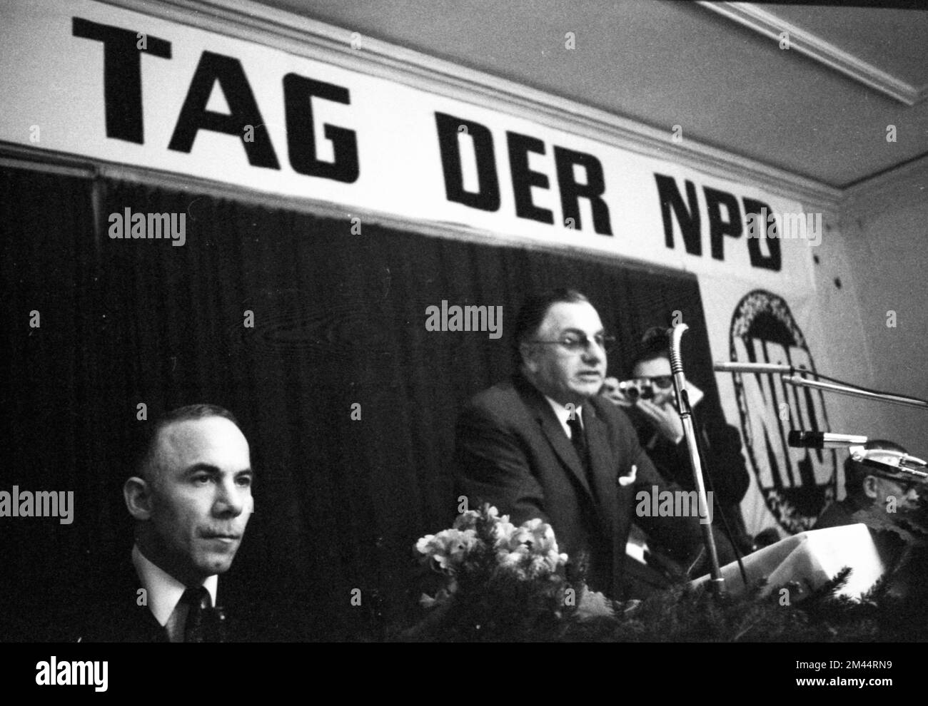 The election campaign of the radical right-wing National Democratic ...