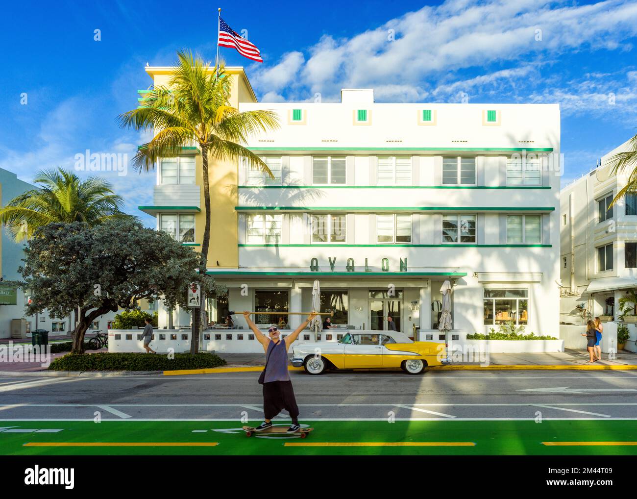 Skateboard GuyArt Deco District Ocean Drive,South Beach Miami Beach ...