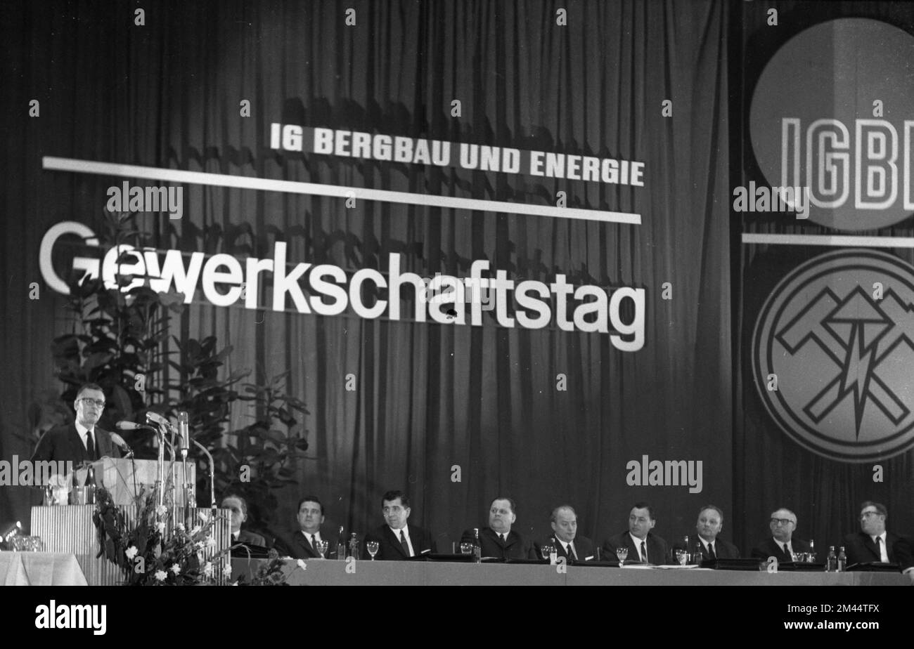 The 4th Trade Union Congress of the Mining and Energy Workers' Union ...