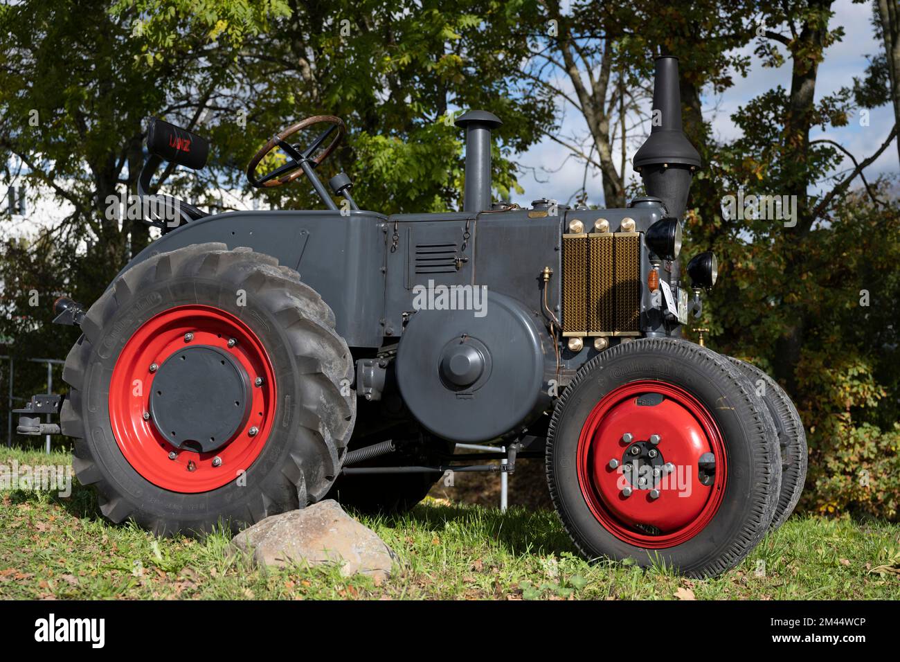 Historic tractor, Lanz Bulldog, farm tractor, Baden-Wuerttemberg ...