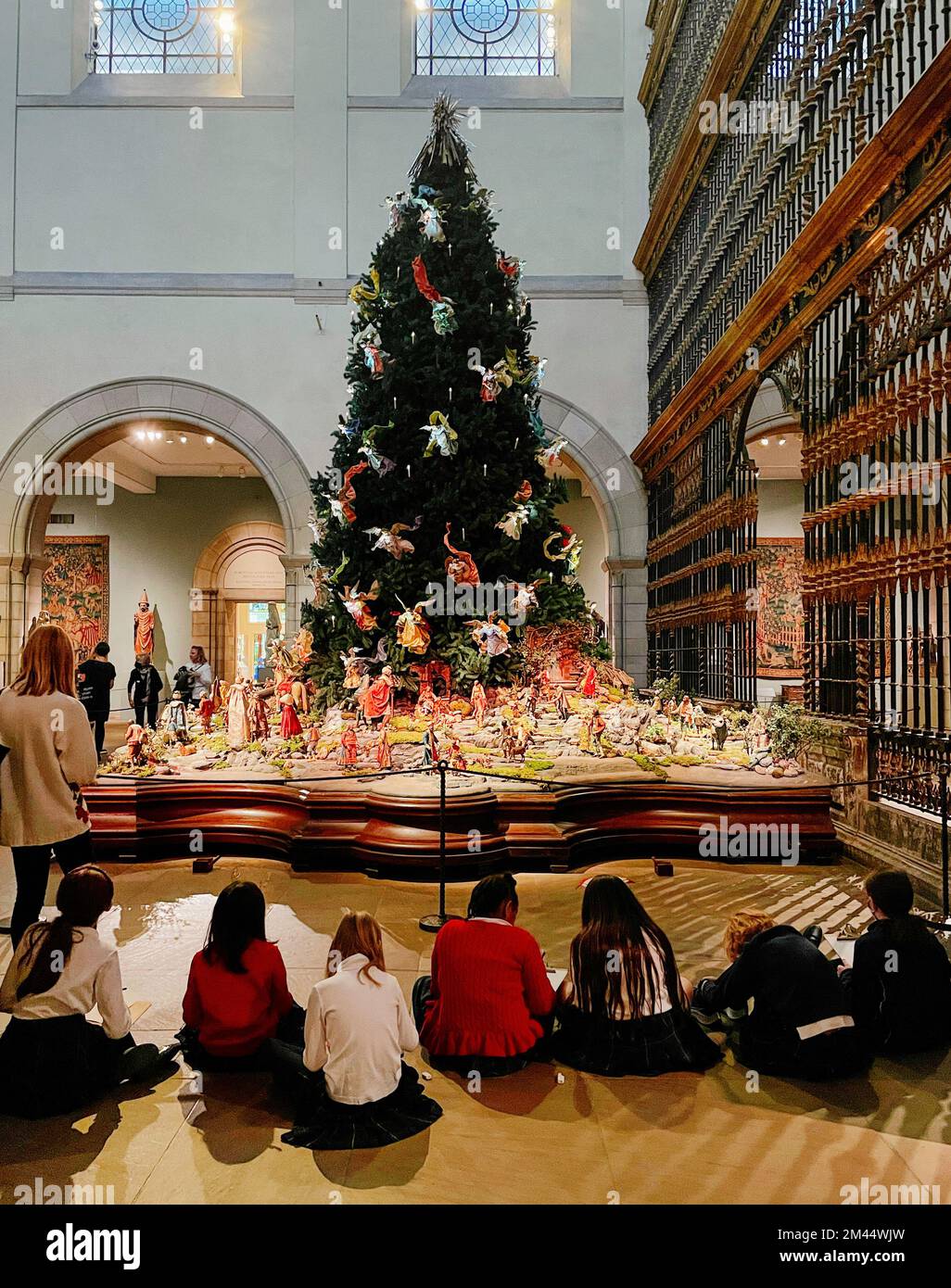 Christmas Tree in the Medieval Sculpture Hall, The Metropolitan Museum ...