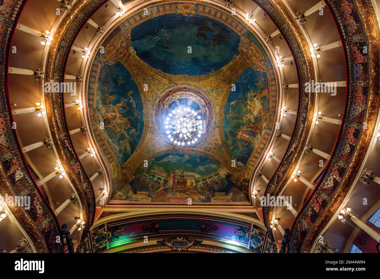 Beautiful interior of the amazon theatre hi-res stock photography and ...