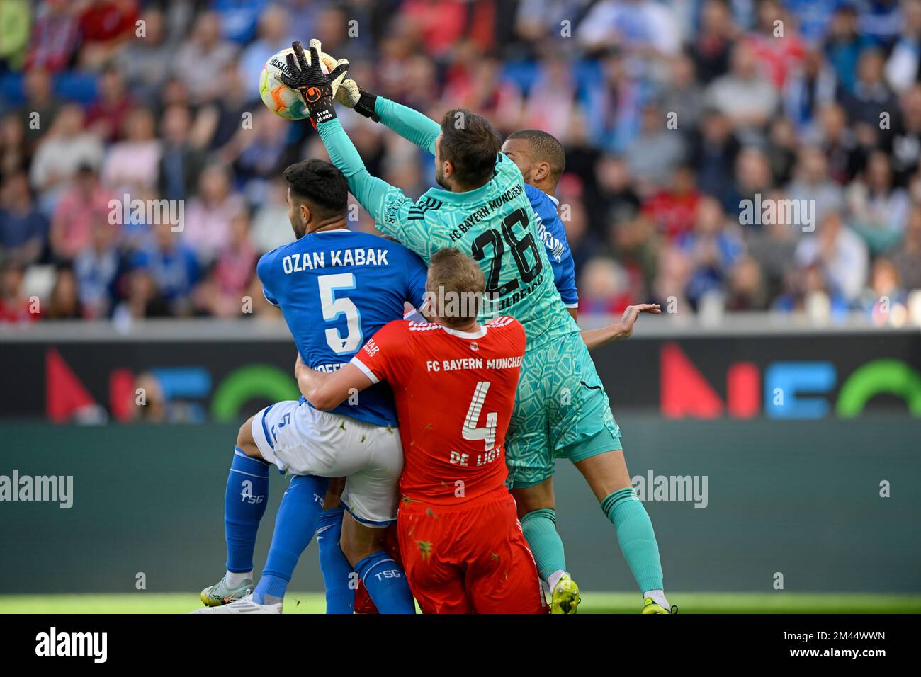 Penalty area scene Goalkeeper Sven Ulrich FC Bayern Munich FCB (26 ...