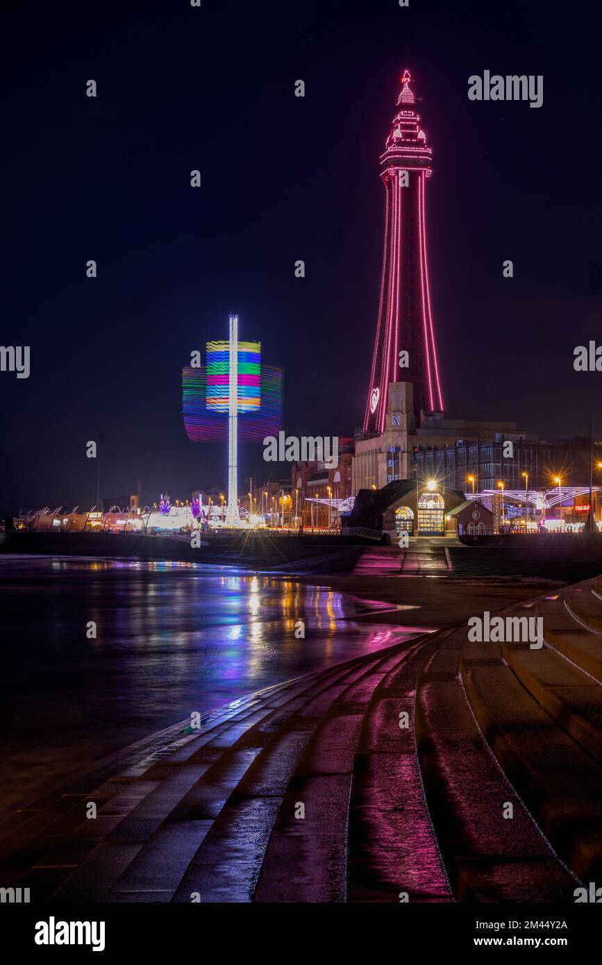 Blackpool pleasure beach rides hi-res stock photography and images - Alamy