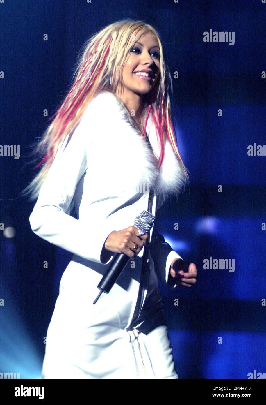 Chistine Aguilera taping her CBS TV special 2000 Credit: Ron Wolfson ...