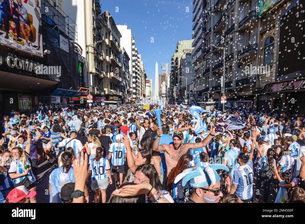 Argentina fans in Buenos Aires celebrate their team defeating France to ...