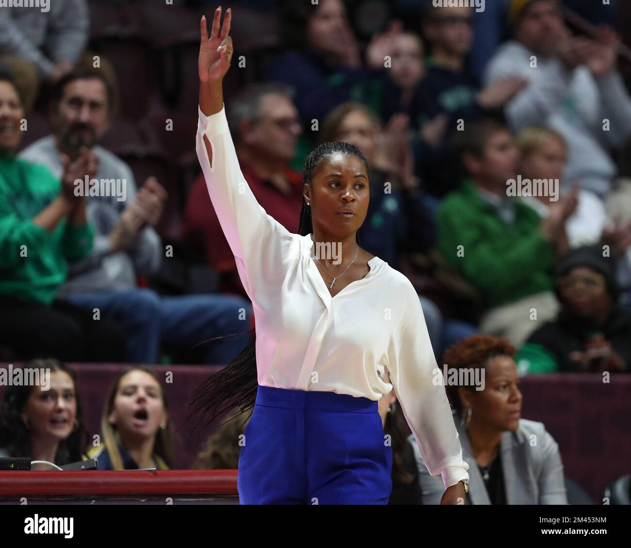 Blacksburg, Virginia, USA. 18th Dec, 2022. Notre Dame Fighting Irish ...